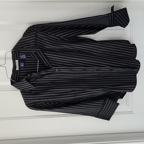 DCC | Tops | Black And Silver Stretch Button Down | Poshmark